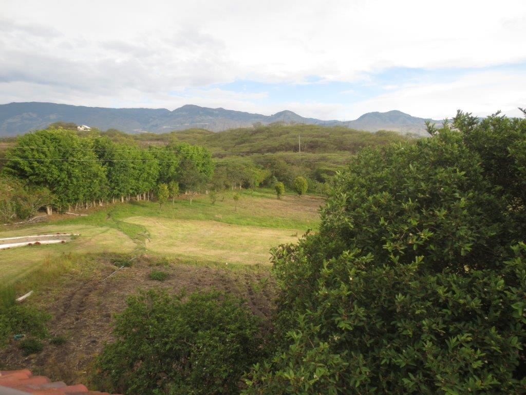 700 square meters of construction on 2.5 hectares - Ecuador Real Estate ...